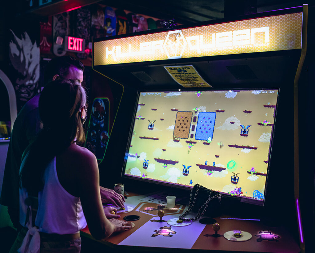 Games - Glitch Bar & Arcade